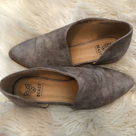 BEAST FASHION | Shoes | Beast Fashion Womens Gray Flats | Poshmark
